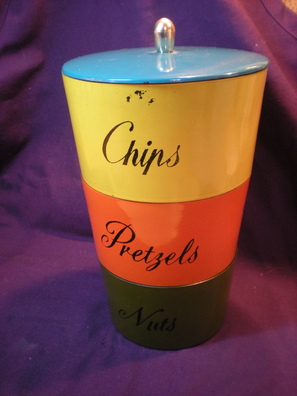 The Allee Willis Museum of Kitsch » Kitschy Chippy Bar Set